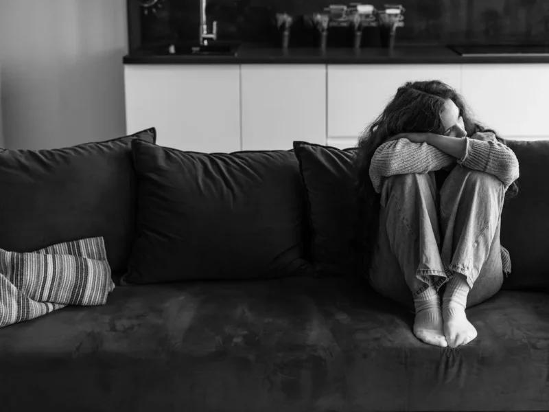 gl-Six years ago, my sister stole my millionaire fiancé, the man I was ...